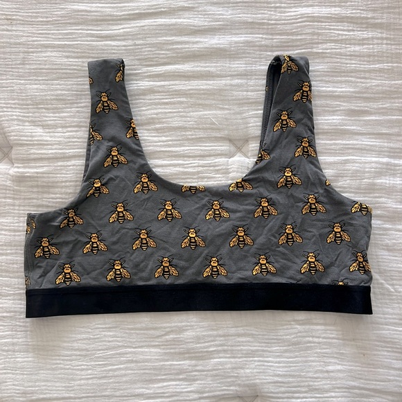 MeUndies | Intimates & Sleepwear | Rare Meundies Moveme Scoop Bralette ...